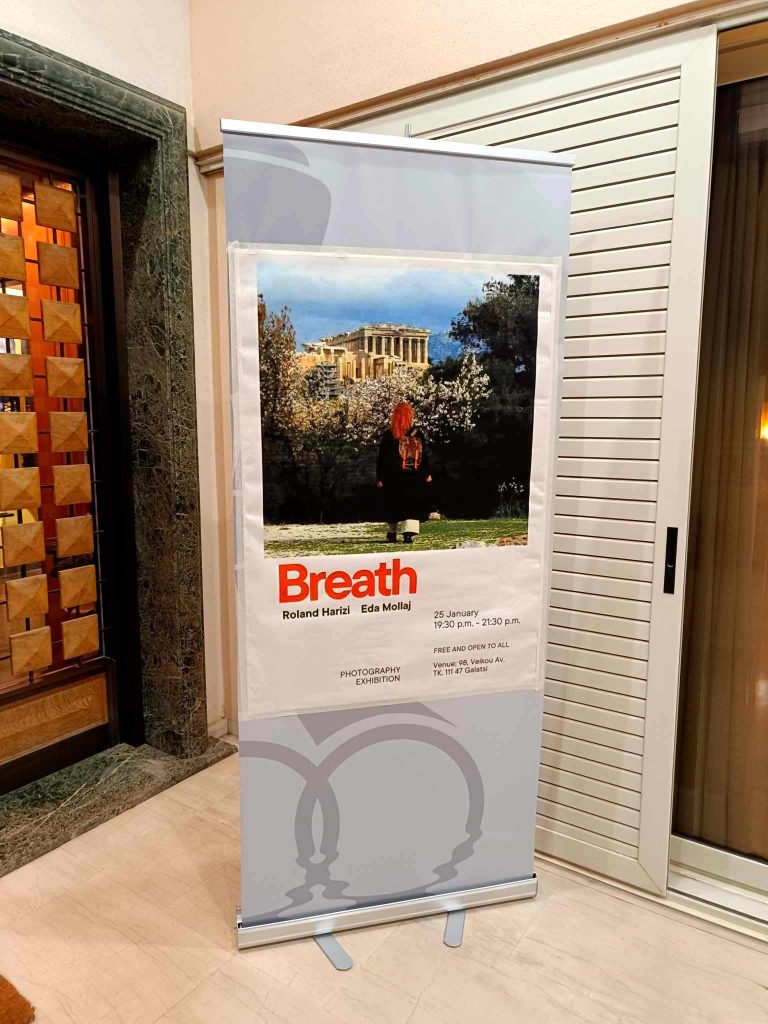 “Breath”, ekspozita e bukur fotografike në Athinë e Roland Harizit dhe ...
