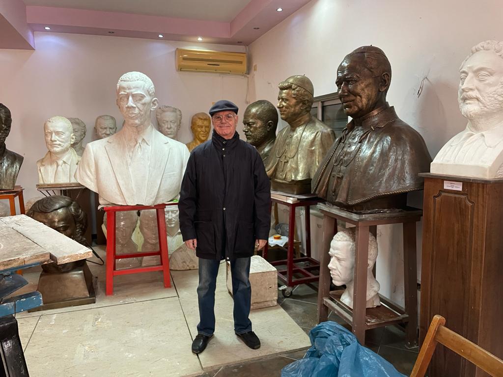 Qazim Arifi, “Oscari” i skulpturës! – Dashart